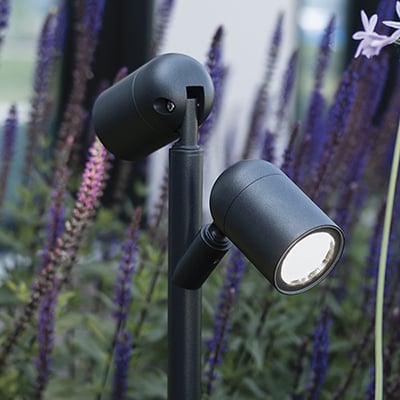 Designplan Lighting, Inc. | Pivot B 3.9 Single or Double Pole Mounted ...